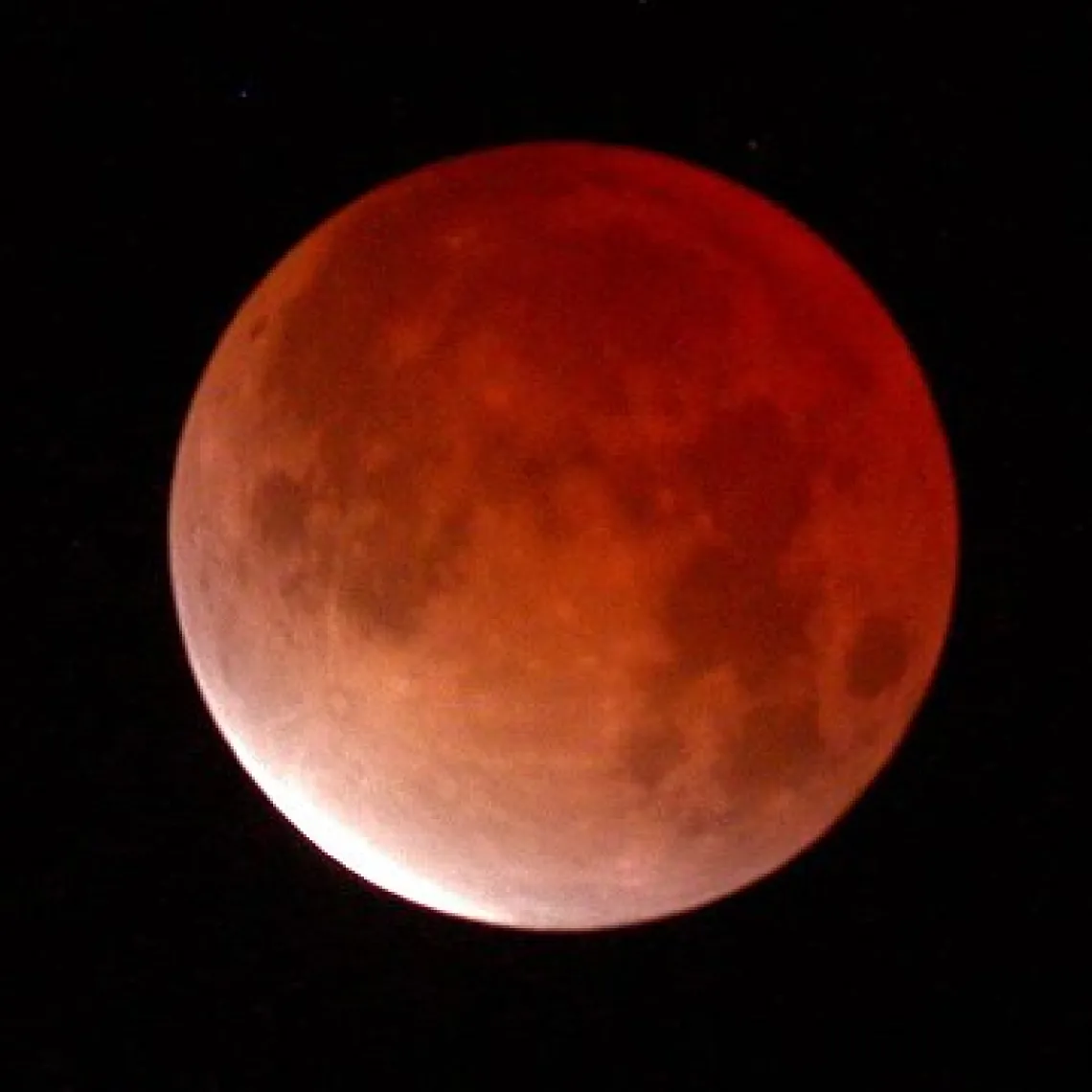 November 2021 Lunar Eclipse | Flandrau Science Center & Planetarium